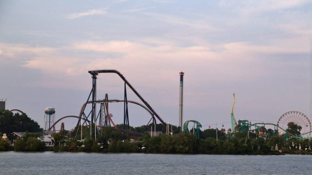 YouTuber Banned For Life From All Six Flags After Roller Coaster Stunt ...